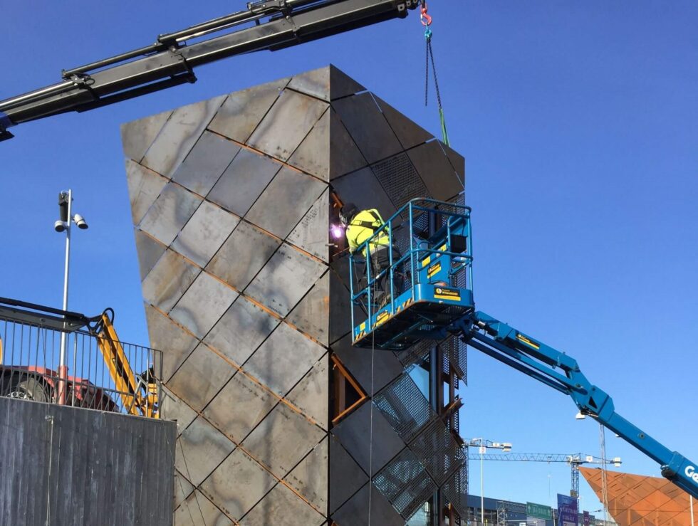 Hisschakt Kungälvs Resecentrum | Vi är LM Stålteknik AB